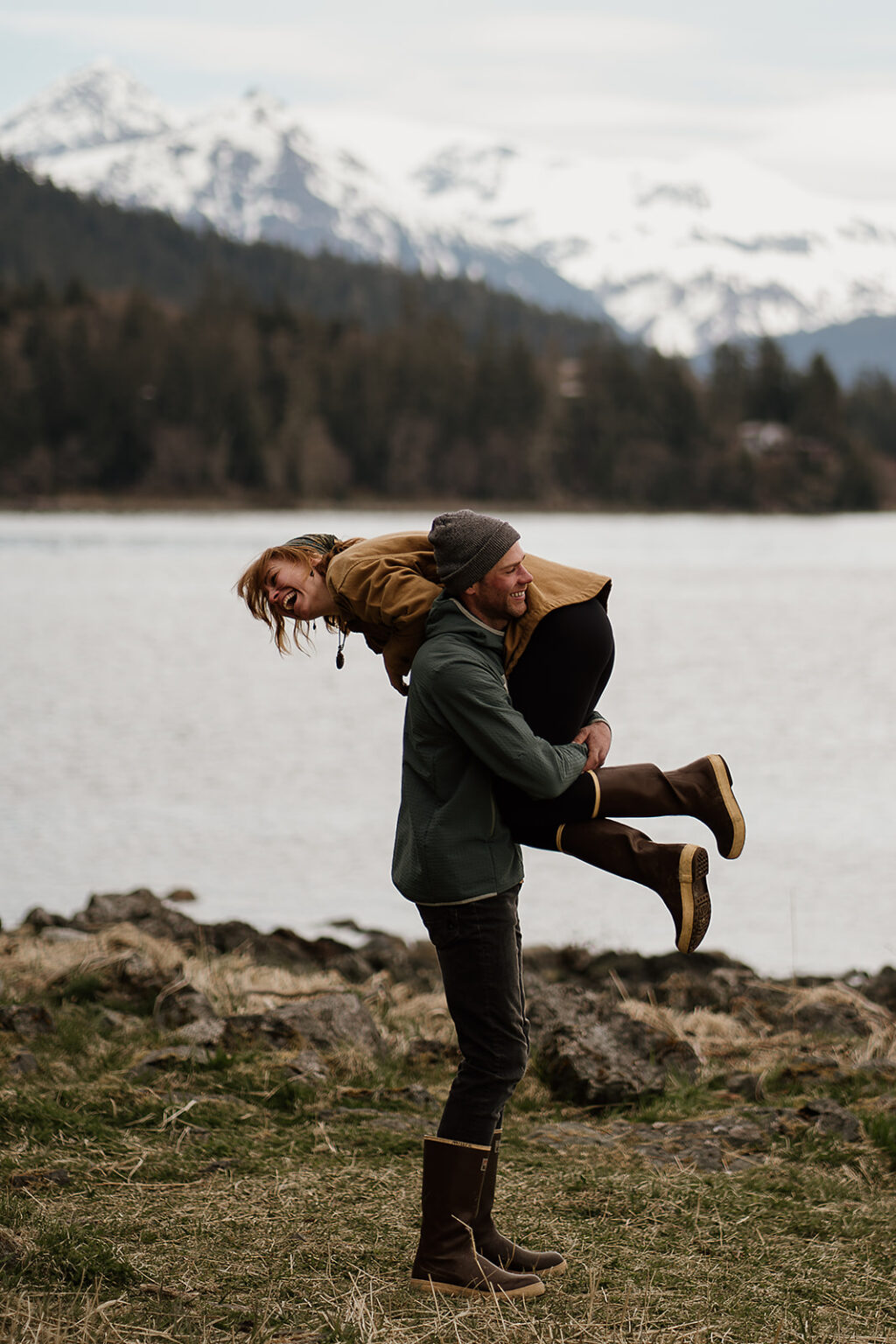 Couples Session at Auke Recreation Area Beach | Juneau, Alaska ...